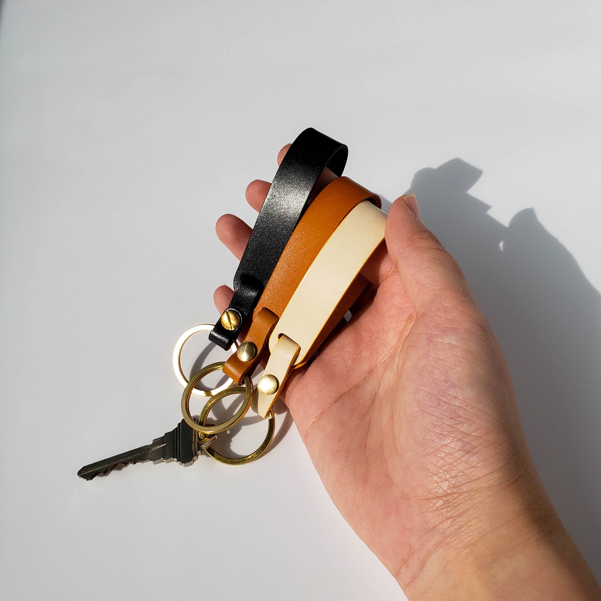 Personalized Handmade Leather Loop Key Strap | Sereniikey